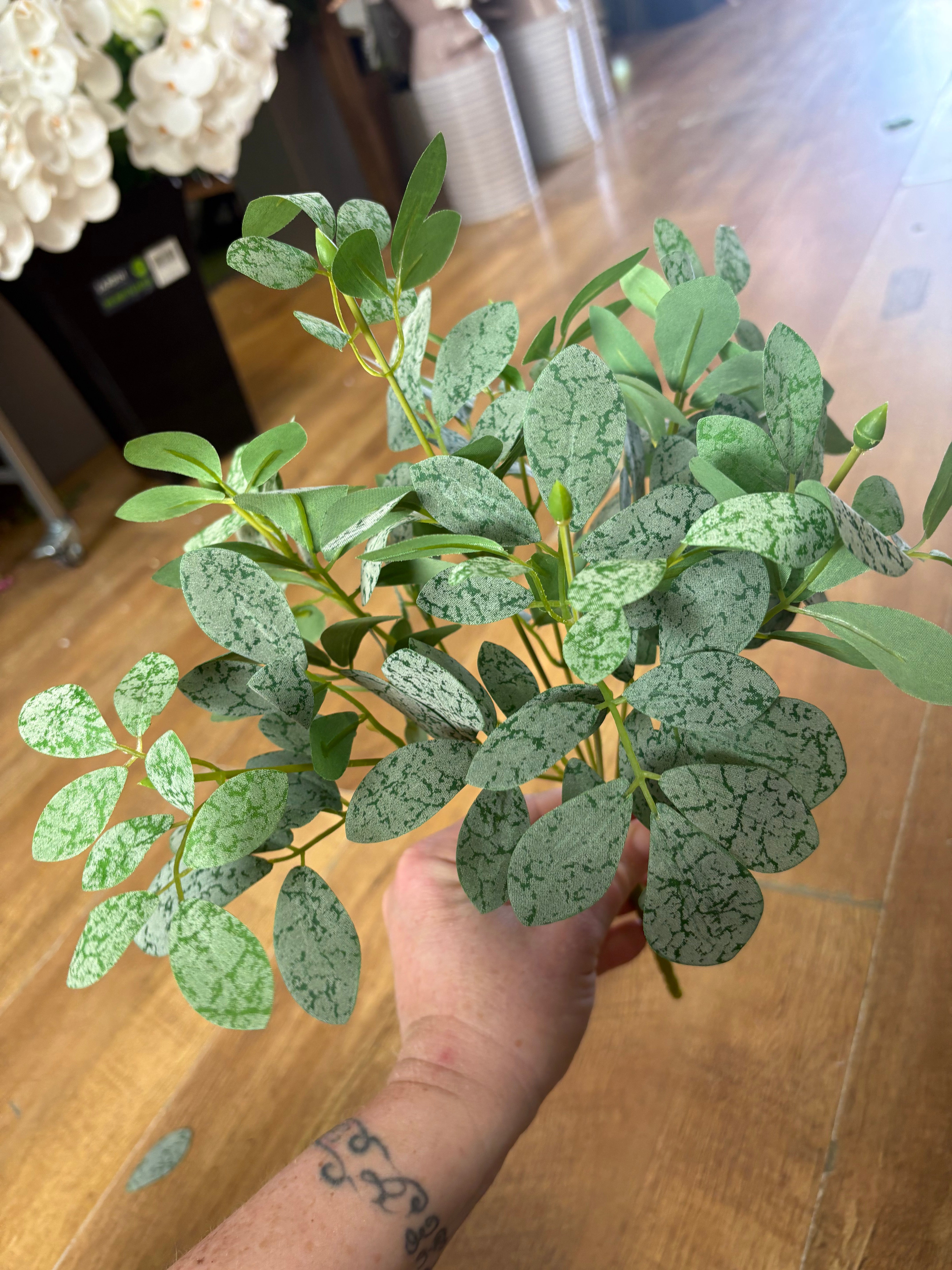 Bushy bunch of small leaf foliage – The Artificial Flower Shop